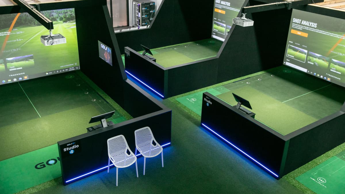 Custom Golf Simulator Build Outs | Home, Garage & Business Solutions